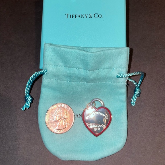 Tiffany & Co. | Jewelry | Return To Tiffany Red Outline Heart Tag Charm ...